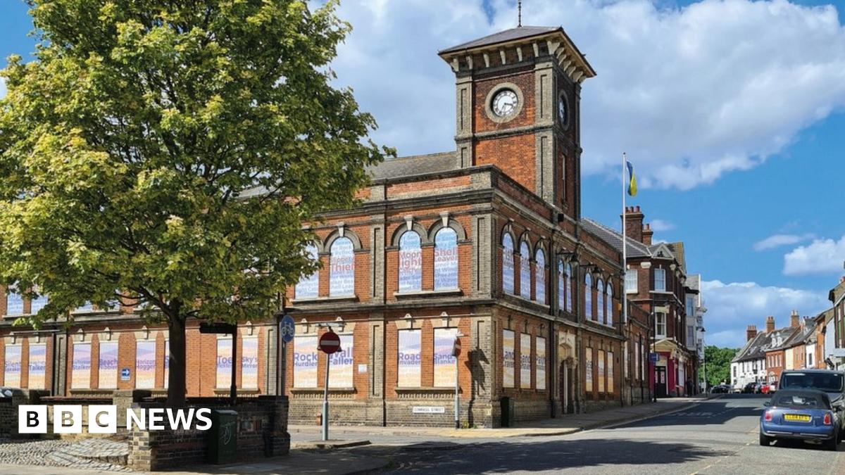 Lowestoft's former town hall set to be turned into £10m multi-use hub ...