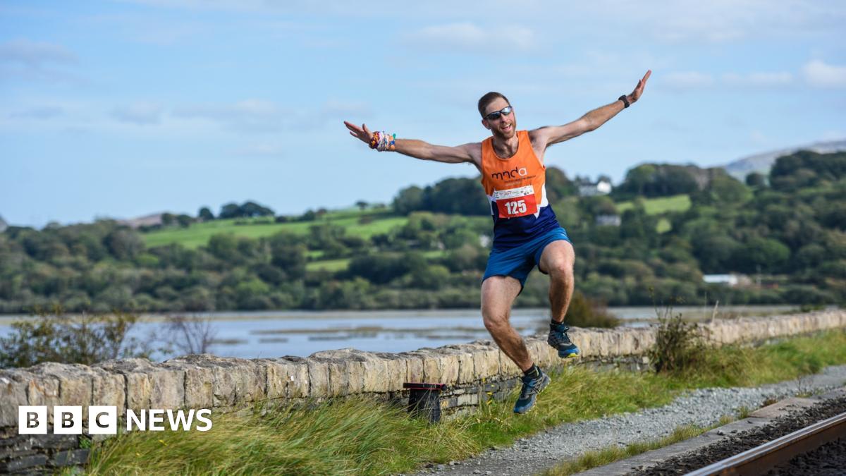 Shropshire guide runner sees running as a way of helping people - BBC News