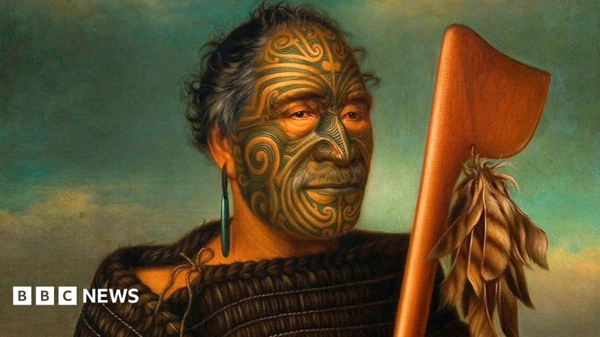 New Zealand Maori anger at 'offensive' shower curtains - BBC News