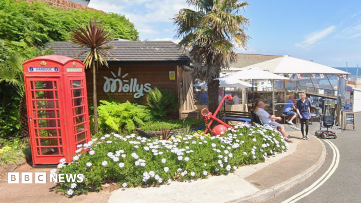 Live music to be stopped at Torbay waterfront bar - BBC News