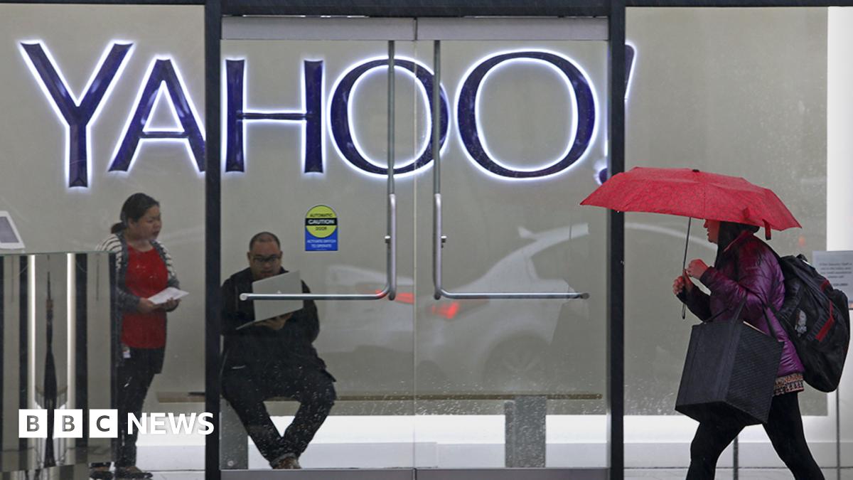 Tech layoffs: Yahoo to slash 20% of its workforce - BBC News