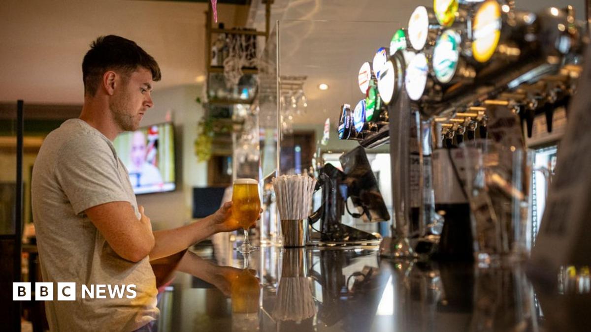 Wetherspoon profits jump as Covid recovery continues - BBC News