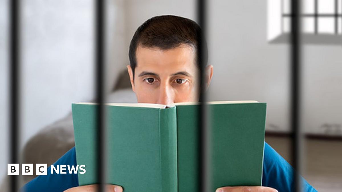 Most-borrowed books at Cardiff prison are revealed - BBC News