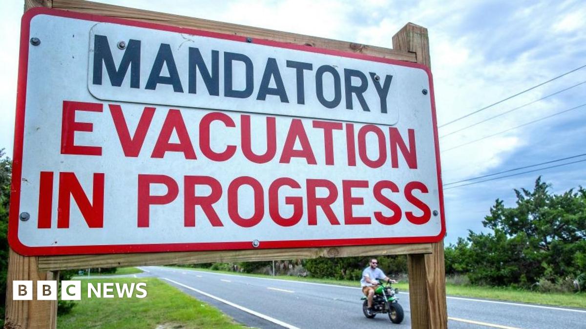 Hurricane Idalia: Floridians evacuate as storm hurtles towards coast ...