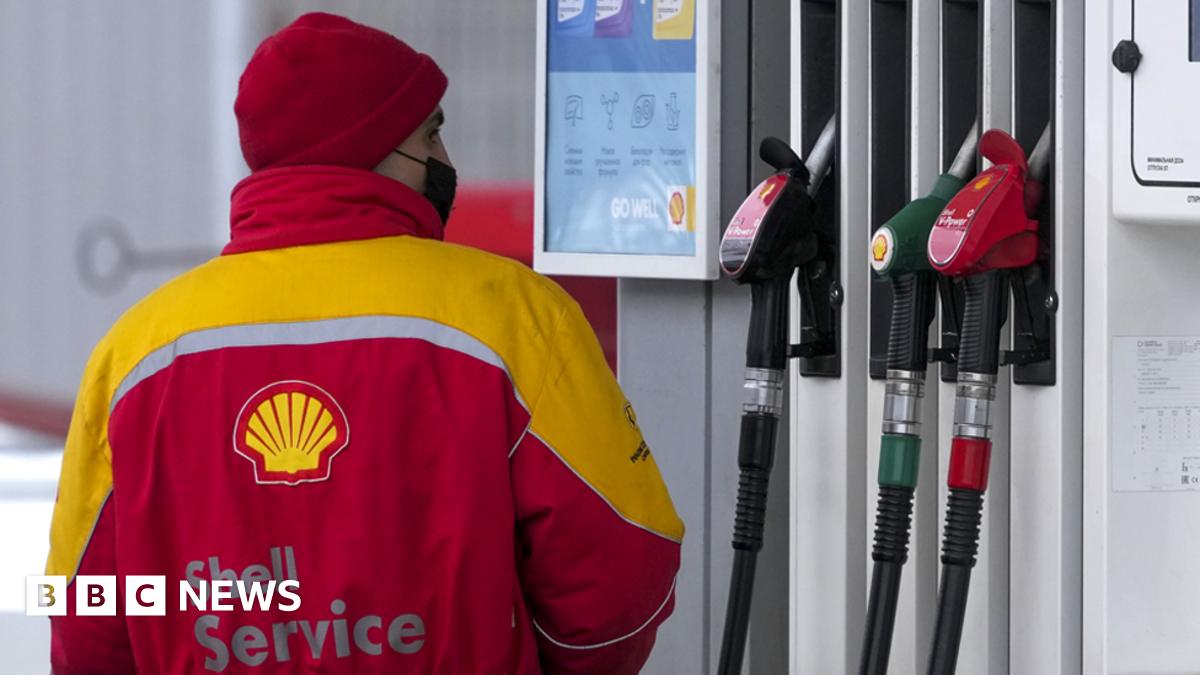 Shell profits nearly triple as oil prices surge - BBC News