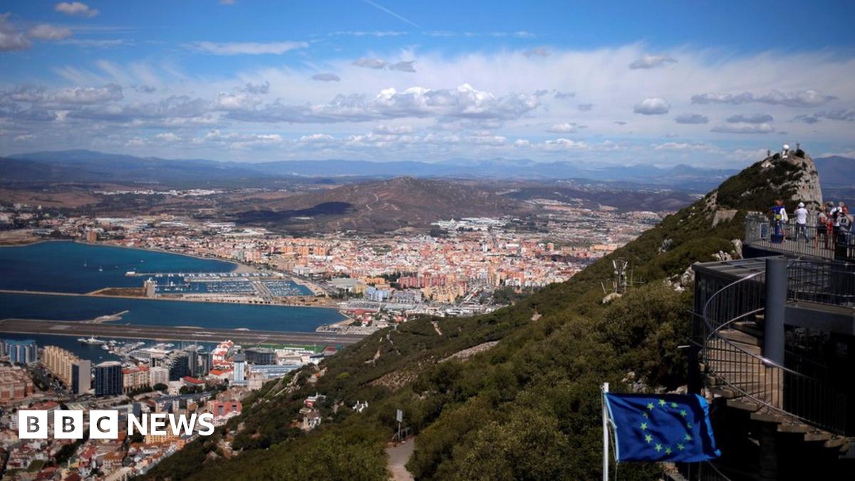 Brexit: Government 'to stand up' for Gibraltar's interests - BBC News