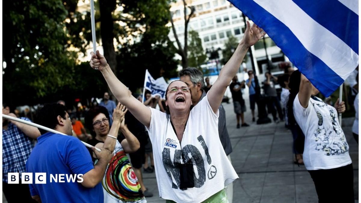Greece debt crisis: Greek voters reject bailout offer - BBC News