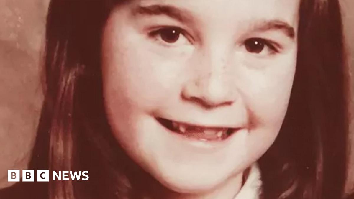 Collette Gallacher: Sisters of murdered girl call for changes to law ...