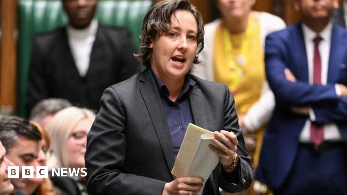 Which Scottish MPs are leaving the Commons? - BBC News