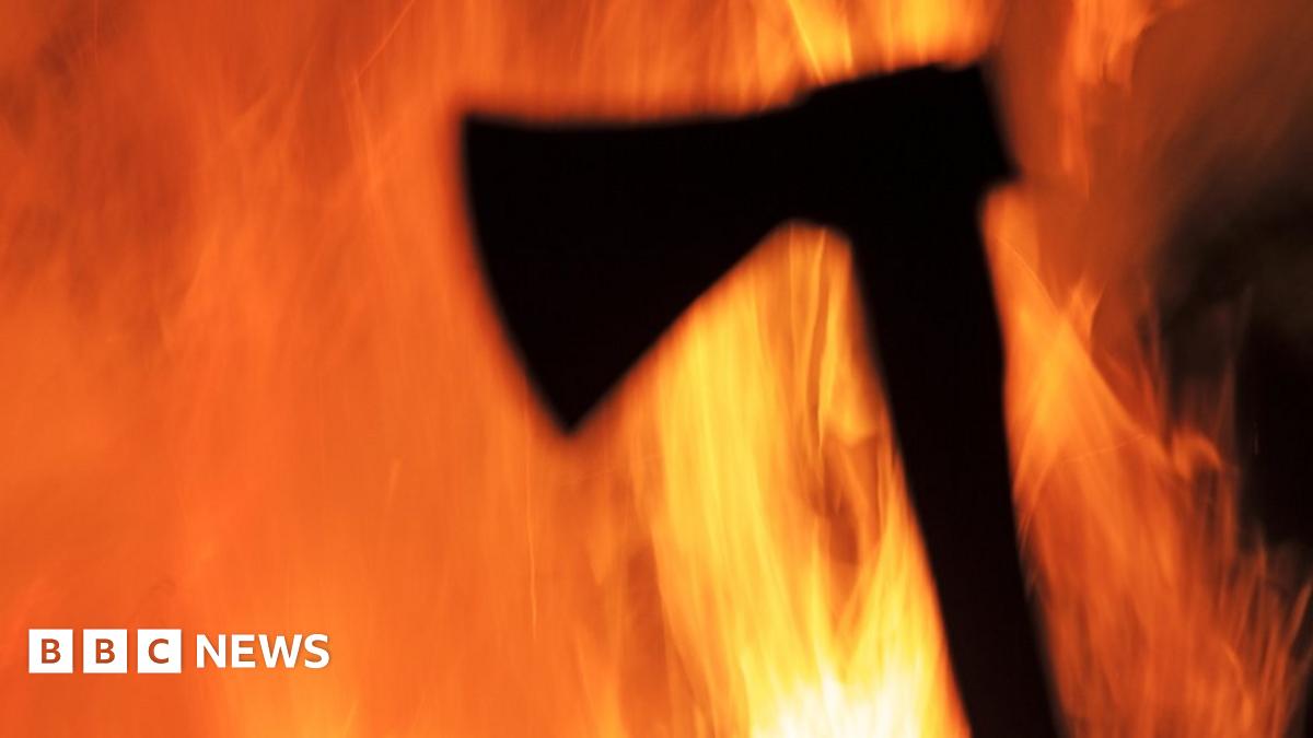 Digging up the truth about the notorious hellfire clubs - BBC News