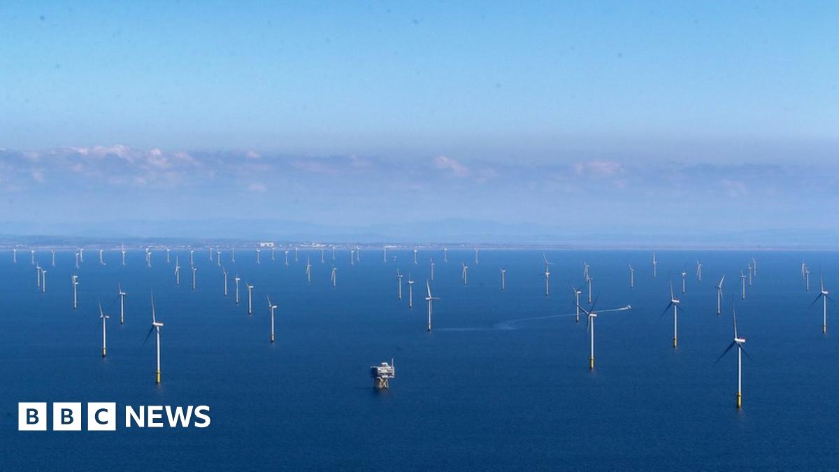 Walney £1bn offshore wind farm is world's largest - BBC News