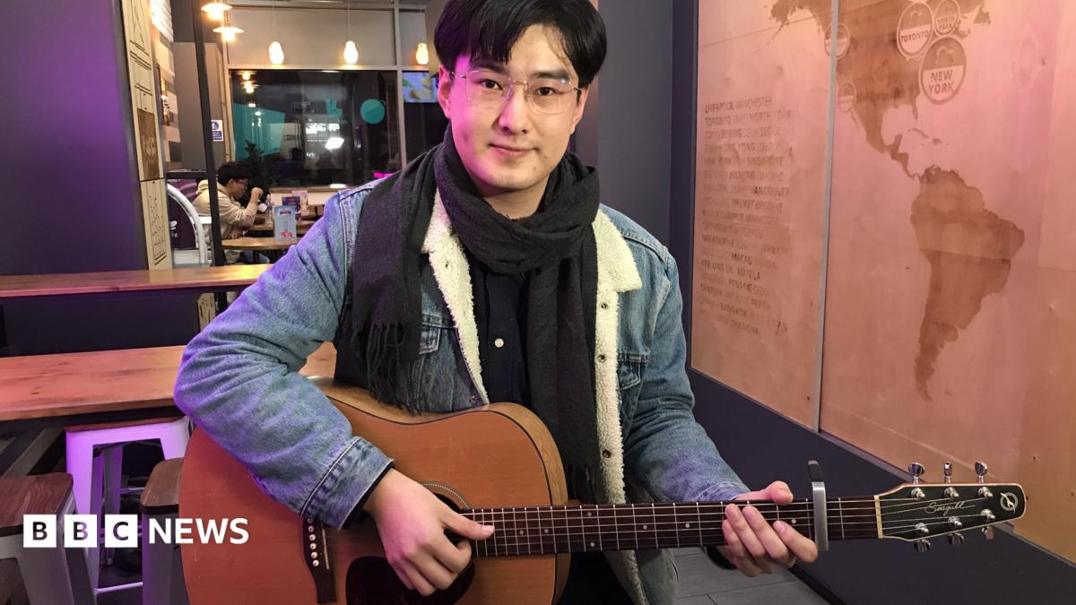 UK universities see boom in Chinese students - BBC News