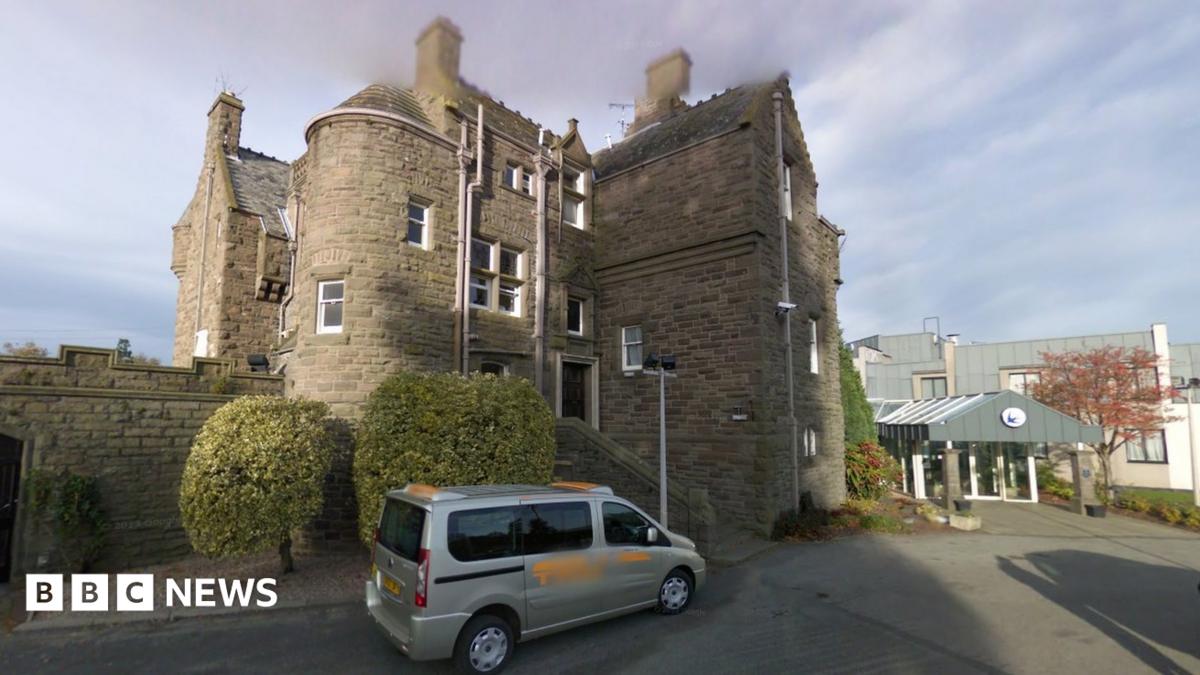 Dundee hotel fined over Pontiac fever outbreak - BBC News