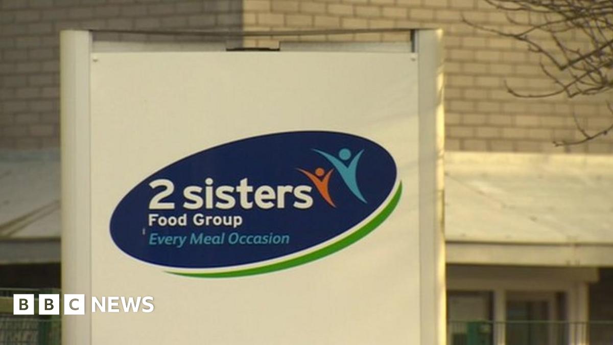 Pennine Foods: 600 jobs at risk at ready meal factory - BBC News