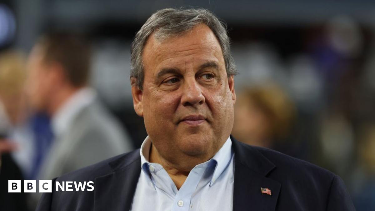 Chris Christie: The former governor who wants to be US president - BBC News