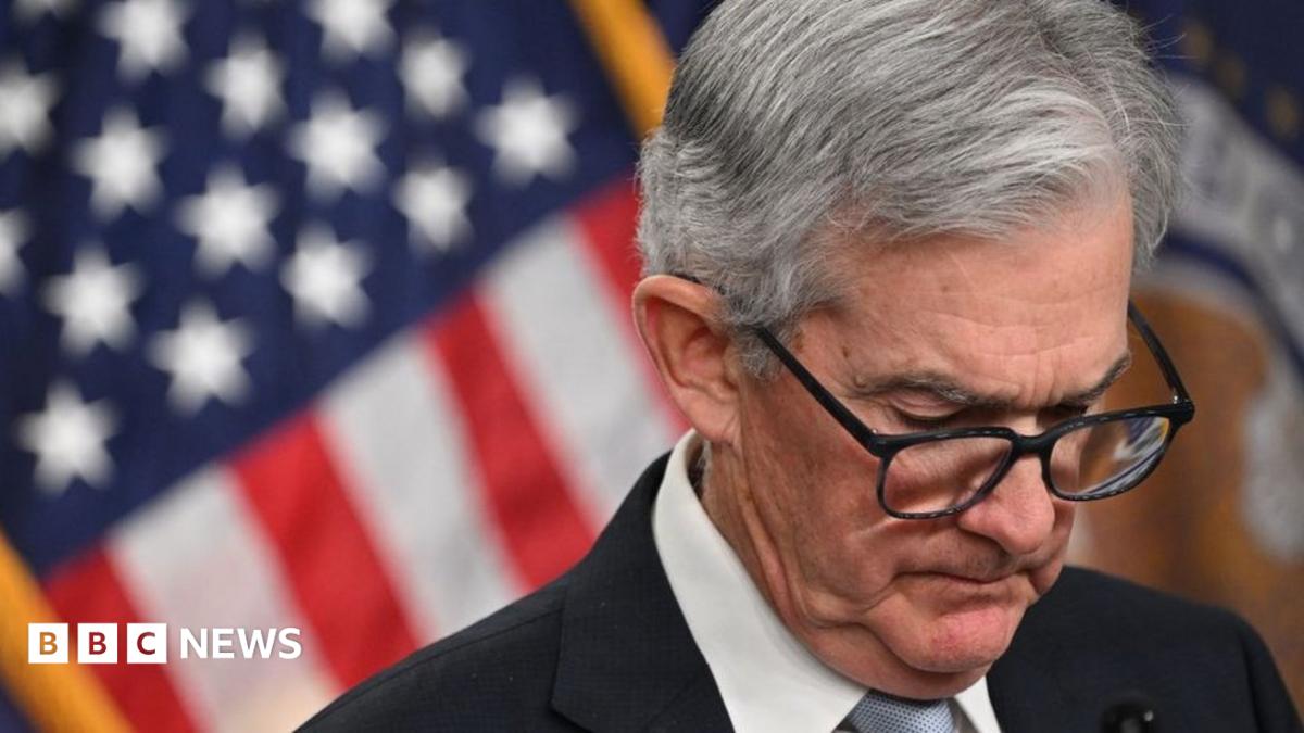 The Fed hikes US interest rates to fresh 14-year high - BBC News