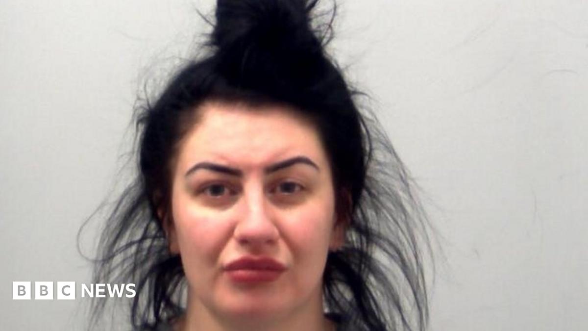 Rayleigh murder: Girlfriend jailed for New Year's Day stabbing - BBC News
