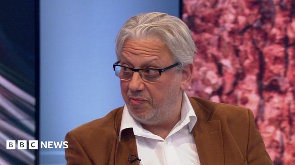 Momentum chief Jon Lansman drops Labour general secretary bid - BBC News