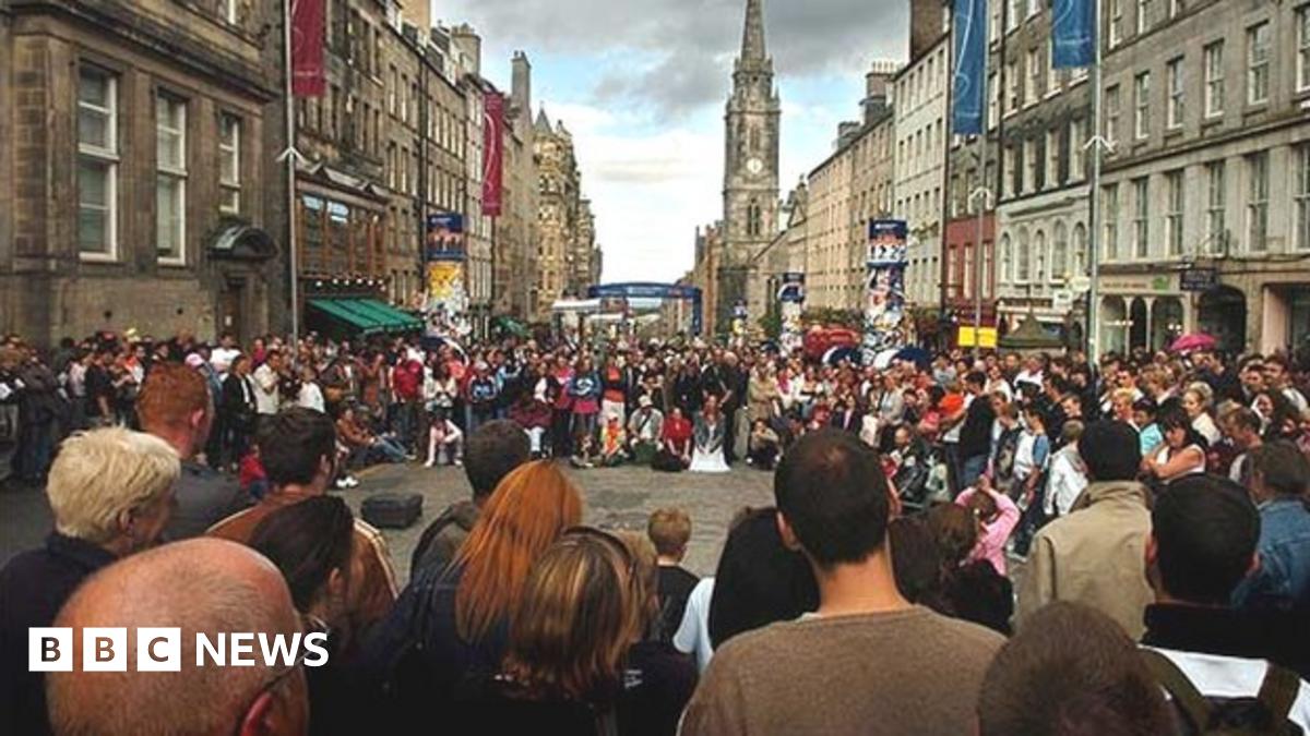 Fringe society defrauded of £200,000 - BBC News