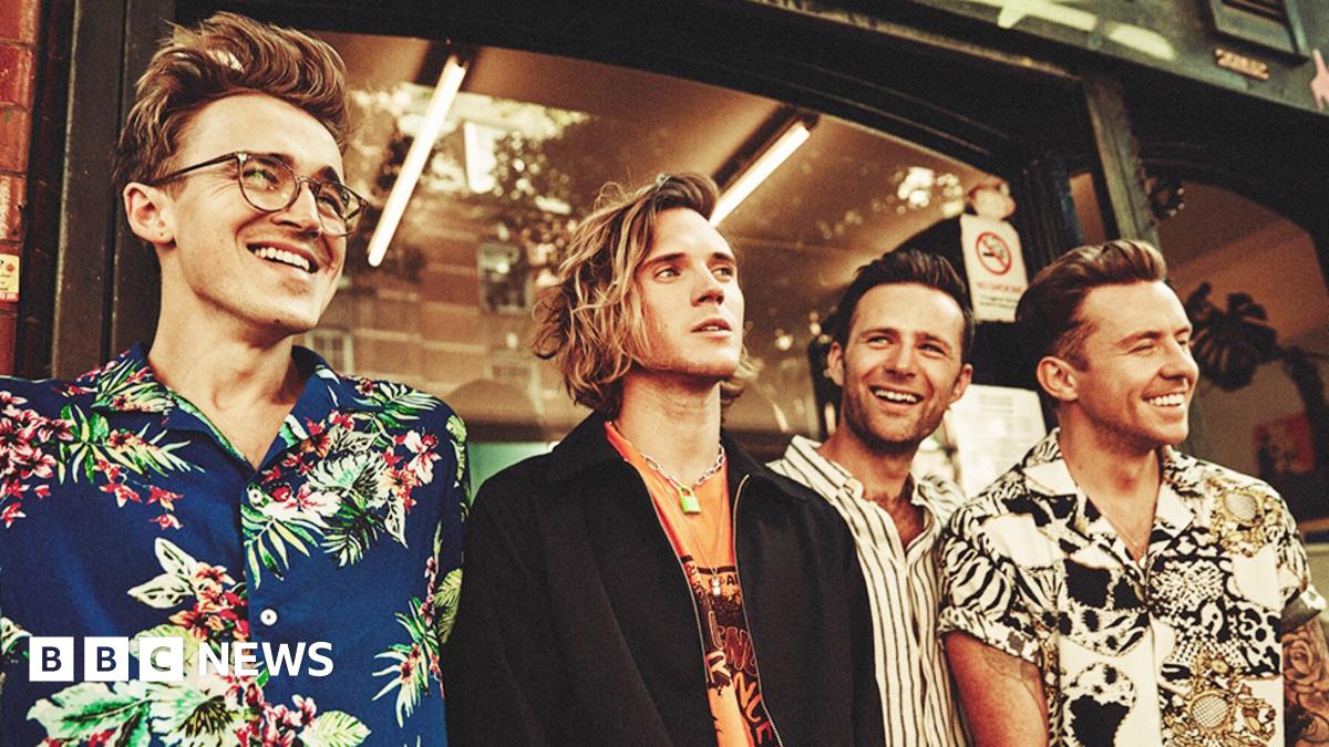 McFly are back and have a new album and show - BBC News