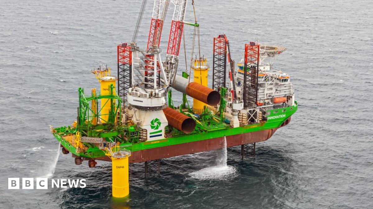 Dogger Bank: Work starts on 'world's largest' offshore wind farm - BBC News