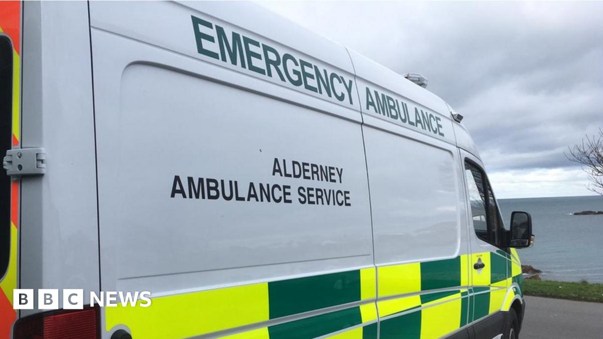 New Alderney ambulance service to start in April - BBC News