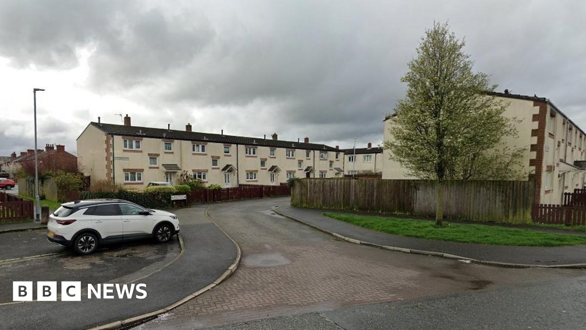 Children 'traumatised' after car driven into house - BBC News