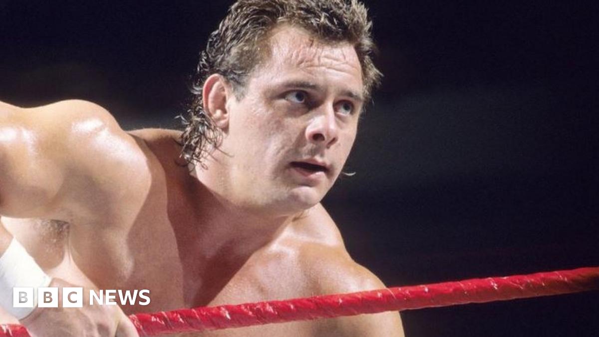 'Dynamite Kid' wrestler Thomas Billington dies on 60th birthday - BBC News