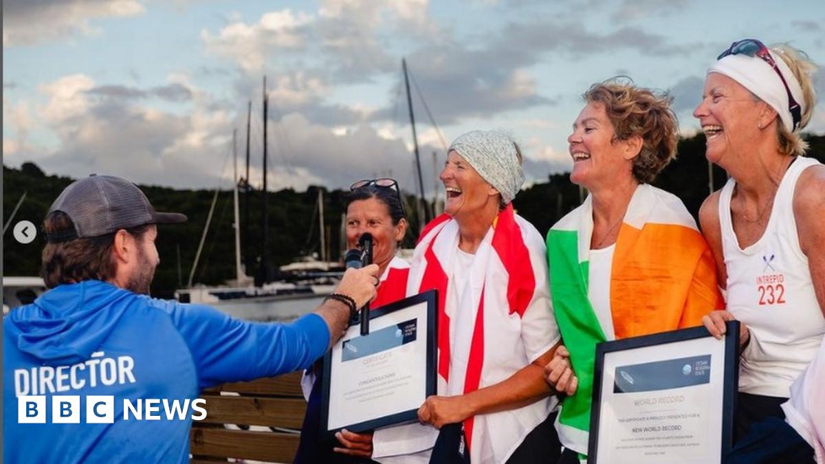 Jersey Atlantic rowers get 'unbelievable welcome' - BBC News