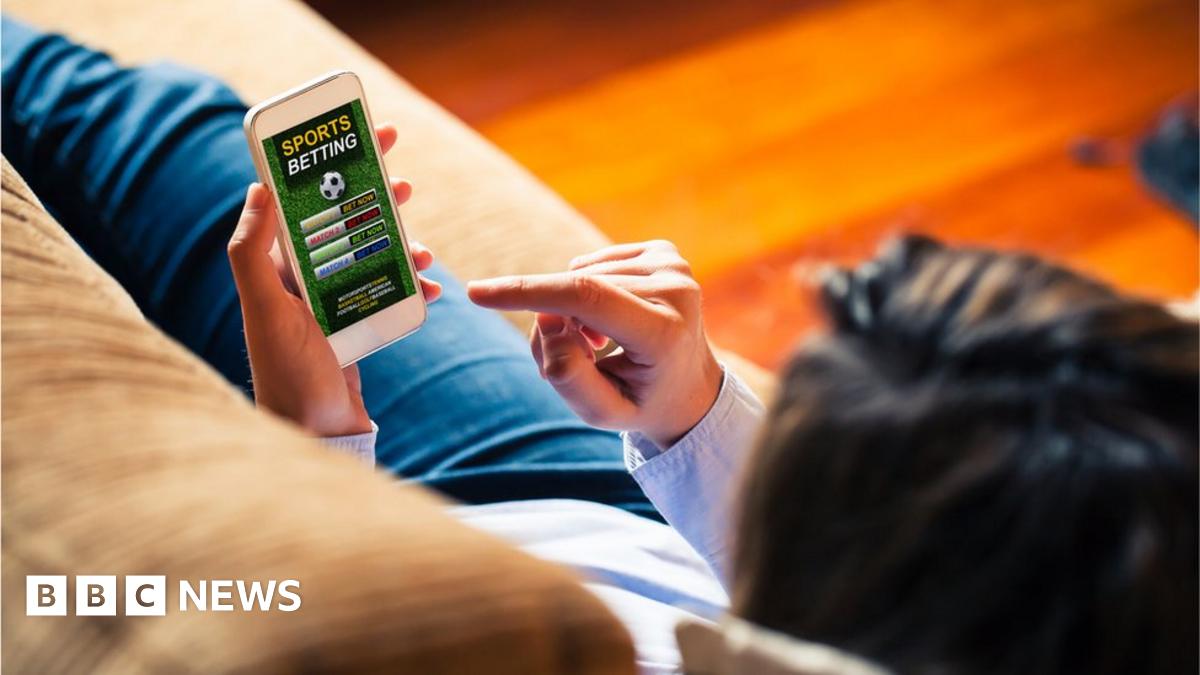 NHS tells betting firms to stop 'vicious gambling cycle' - BBC News