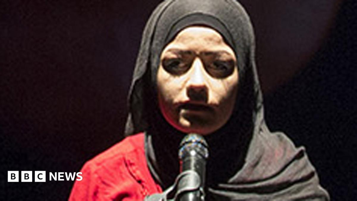 The tragedy giving hope to Syria's women - BBC News