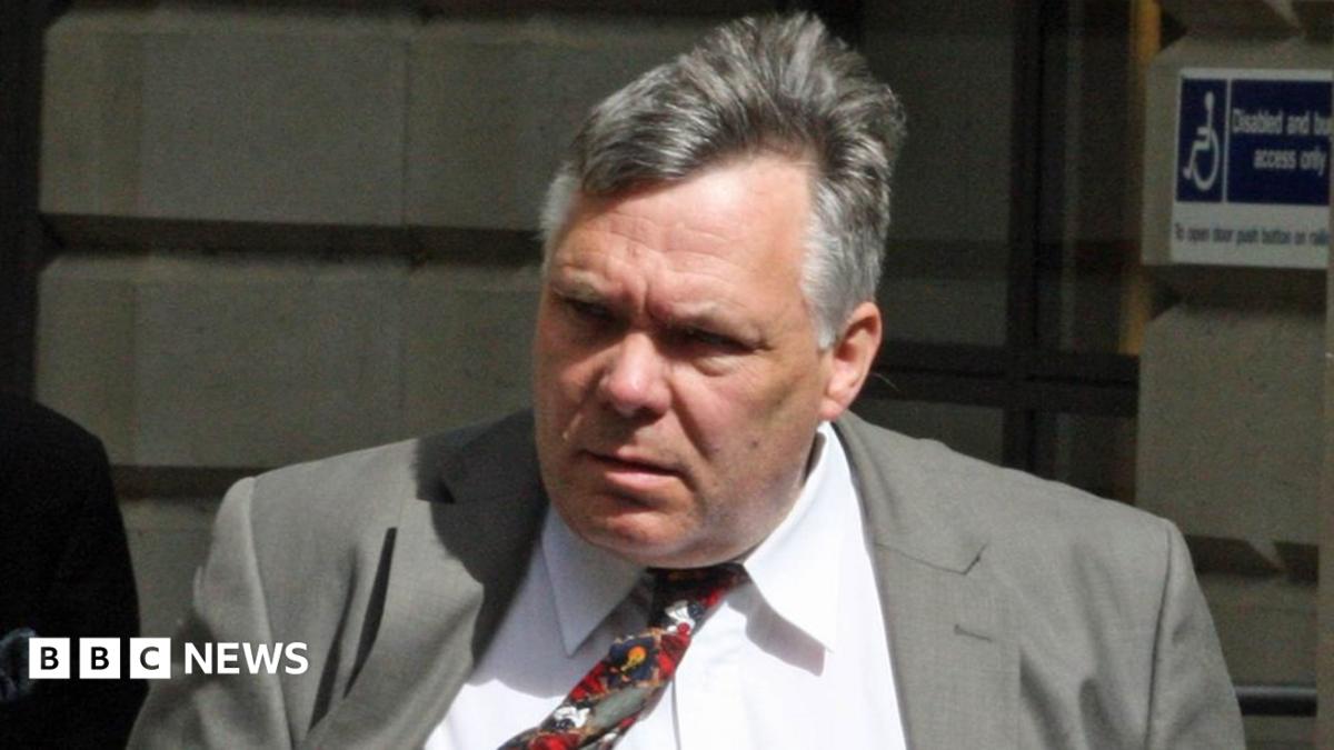 Ex-teacher Gavin Atkinson sentenced over pupil assault - BBC News