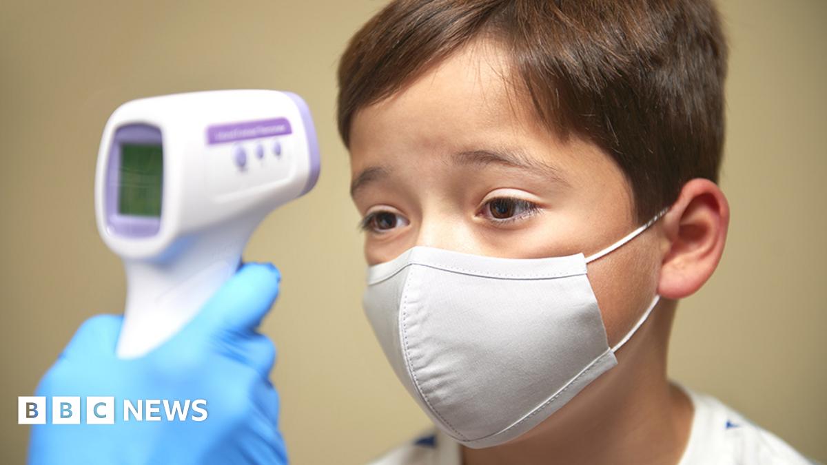 Unwell children in Jersey 'should be kept off school' - BBC News