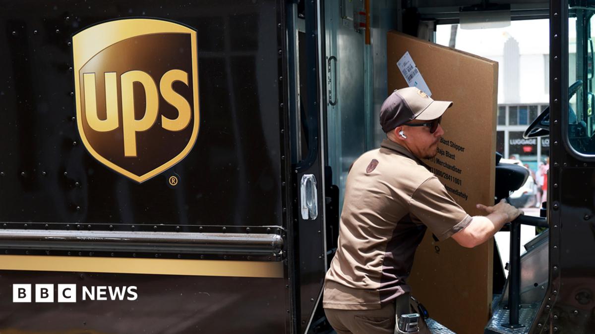 Parcel delivery giant UPS avoids first strike in 25 years - BBC News