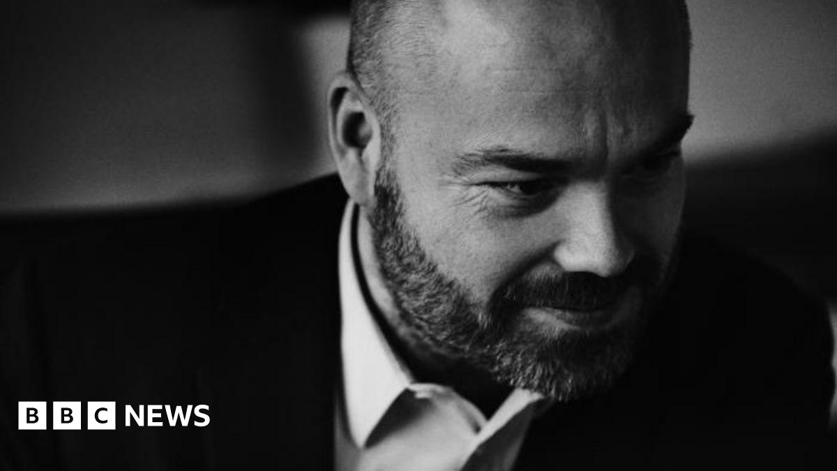 Asos billionaire loses three children in Sri Lanka attacks - BBC News