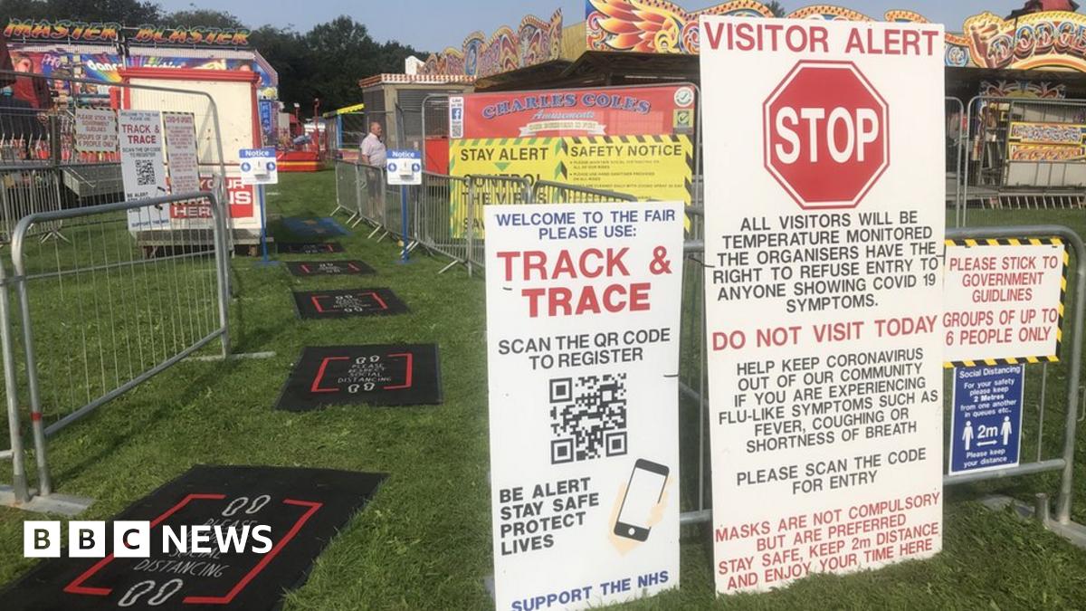 Coronavirus: Axed Southampton funfair goes ahead on new site - BBC News