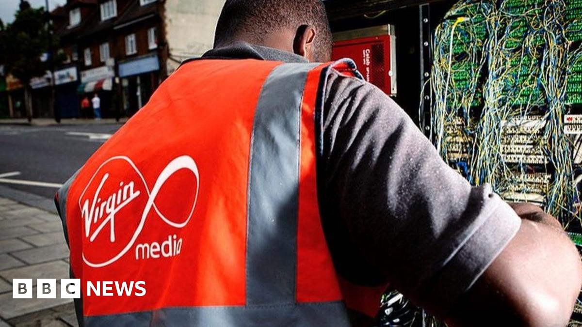 Virgin Media data breach affects 900,000 people - BBC News