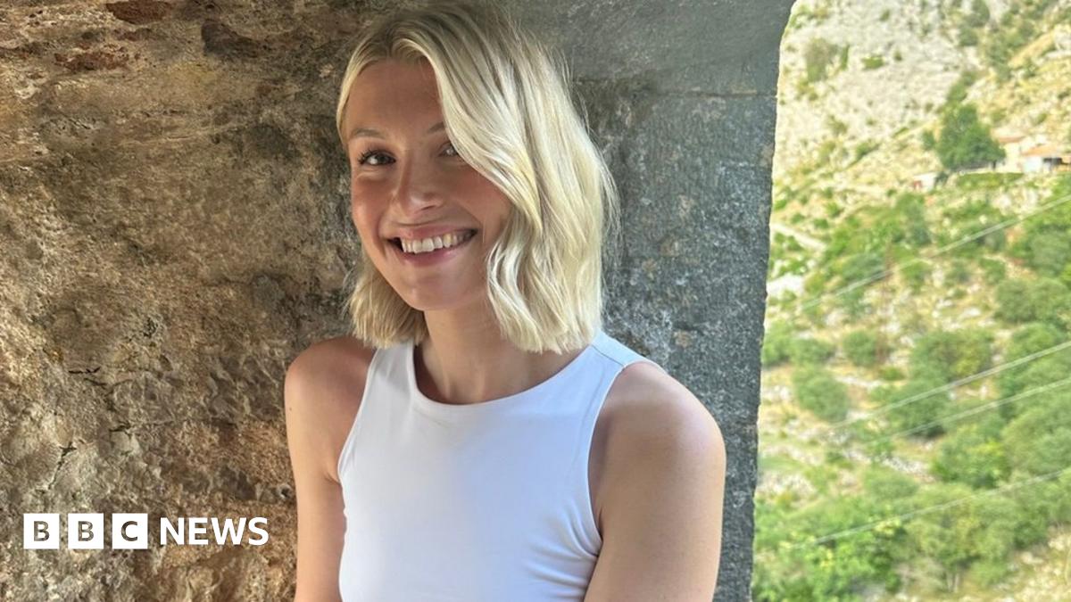 Phoebe Lenderyou: 'I'm proud swimmers dared to speak up over abuse ...