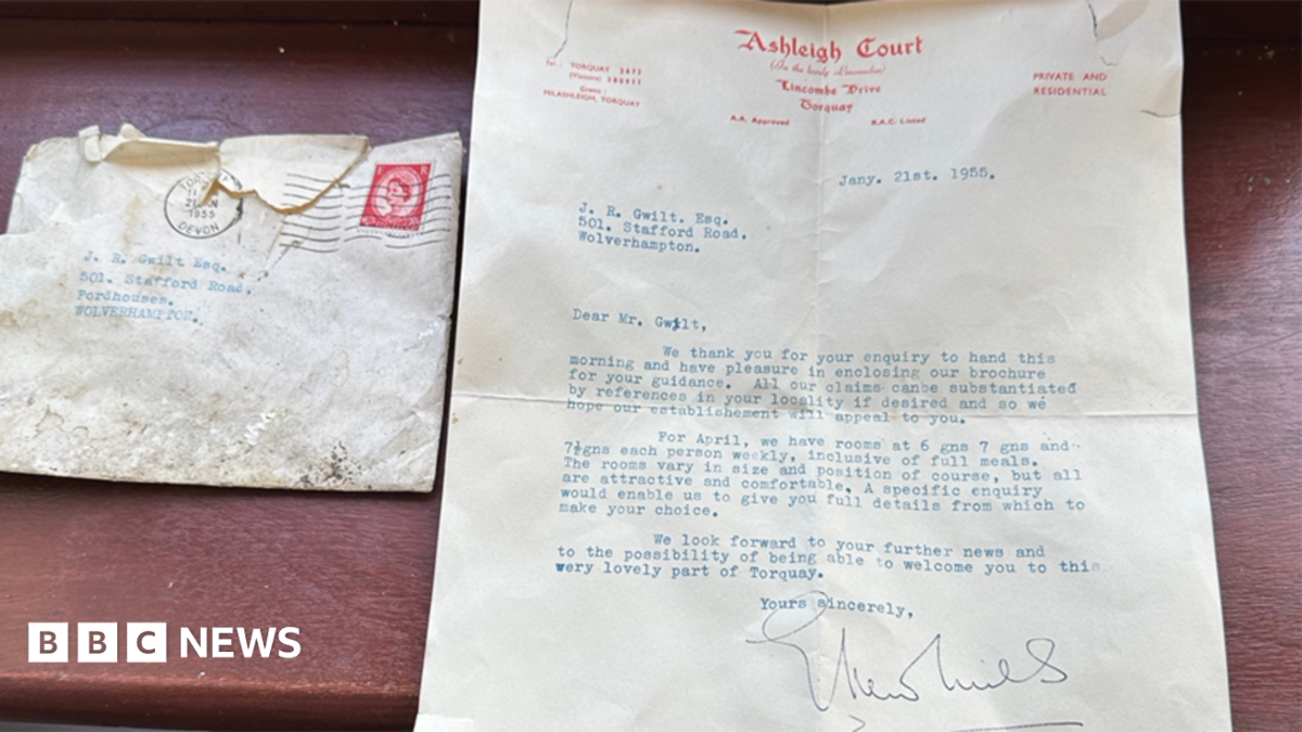 Staffordshire gardener finds 70-year-old letter under tree in ...