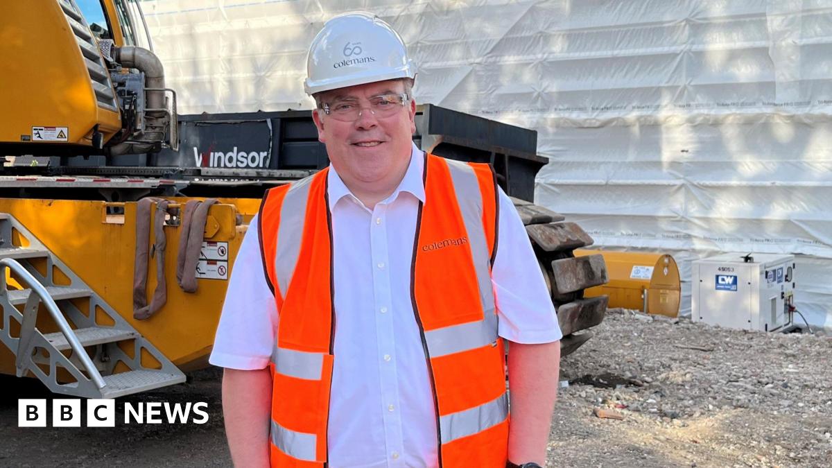 Croydon mayor Jason Perry criticises decision to send in commissioners ...