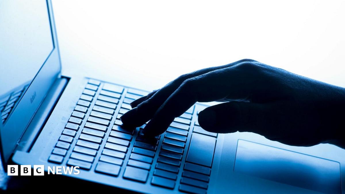 Greater Manchester cyber scam leaves thousands vulnerable - BBC News