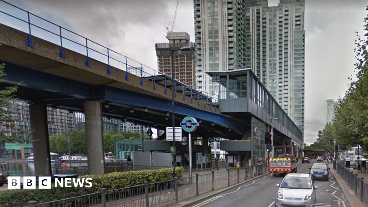 Woman suffers 'life-changing' injuries in east London acid attack - BBC ...