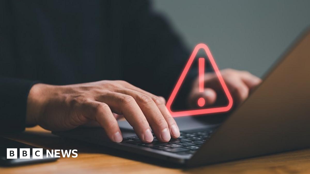 PSNI: How did the police data breach happen? - BBC News