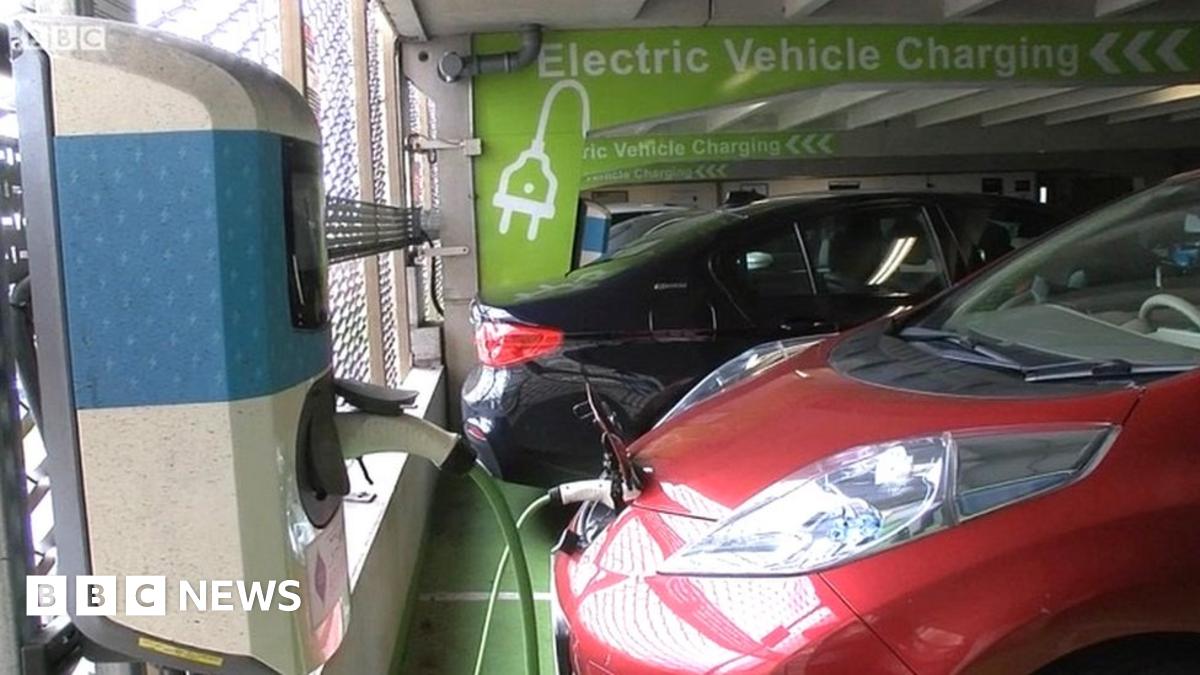 How electric cars are charged and how far they go: your questions ...