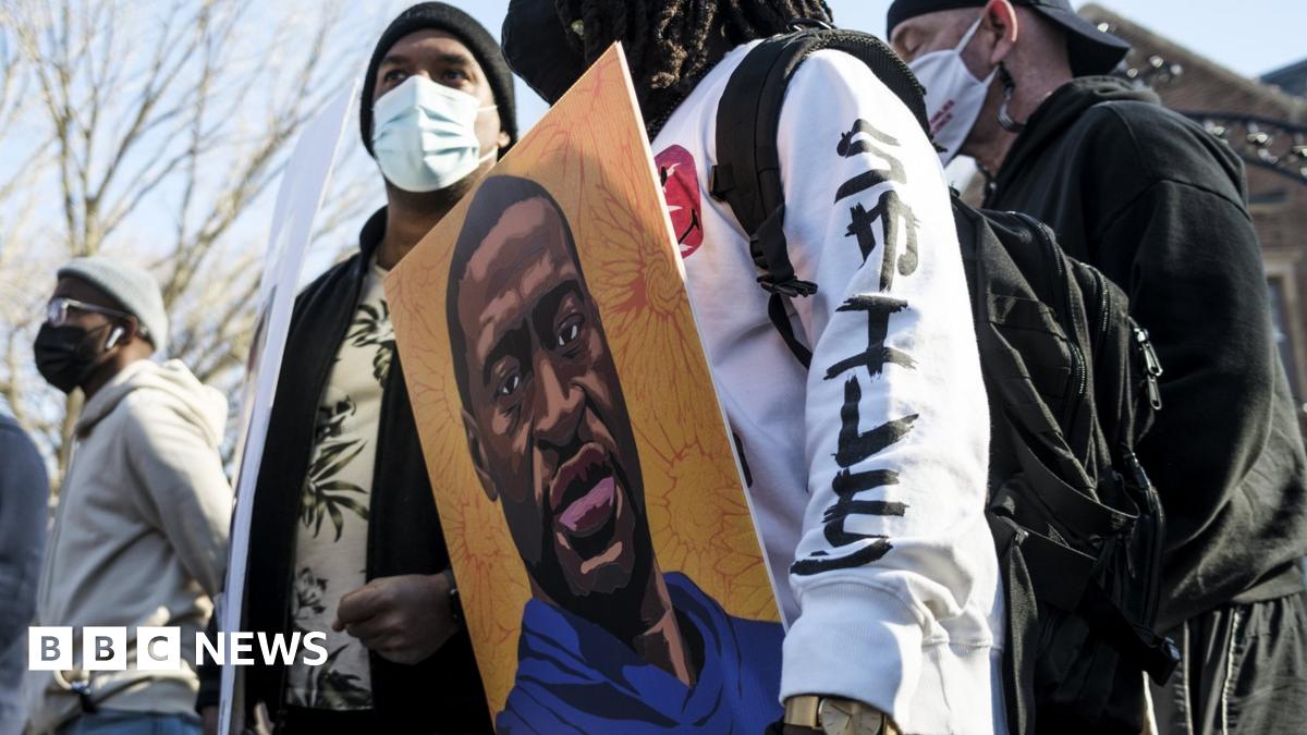 George Floyd death: Second juror picked in Derek Chauvin's trial - BBC News