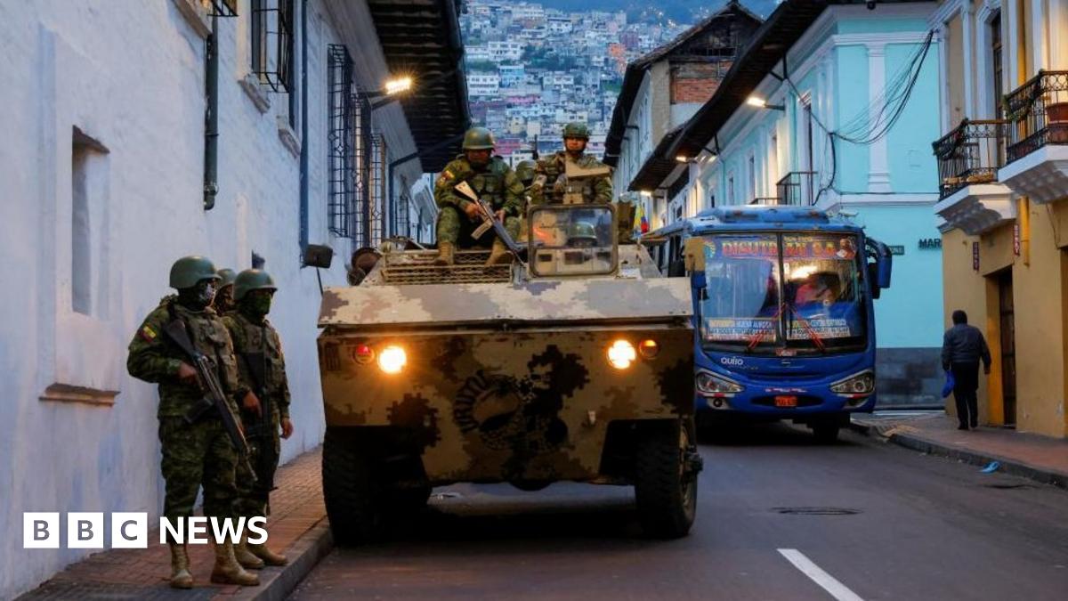 How Ecuador descended into gang violence - BBC News