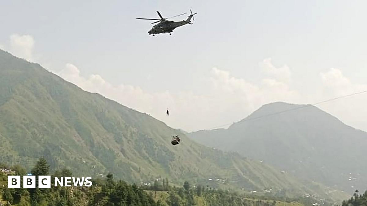 Pakistan cable car: Relief as all eight people rescued from stranded vehicle - BBC News