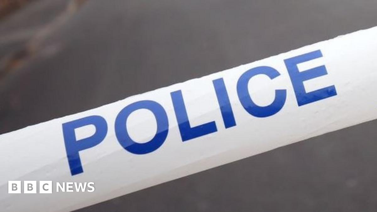 Colne murder investigation after man, 50, fatally injured - BBC News