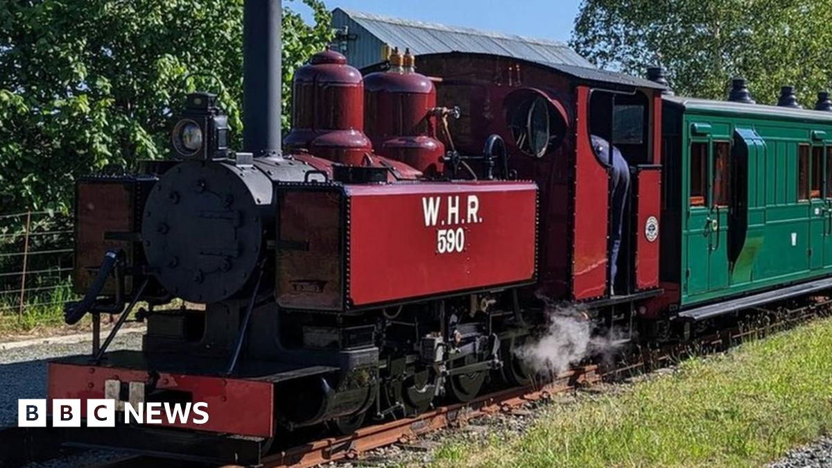 Welsh Highland Heritage Railway's restored loco steams in - BBC News