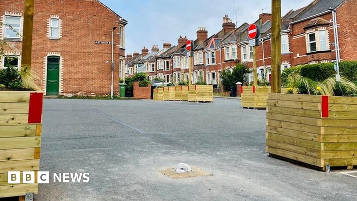 Controversial Exeter traffic control bollards vandalised - BBC News
